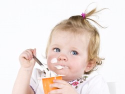 Gojazna deca unose samo 11 kalorija više